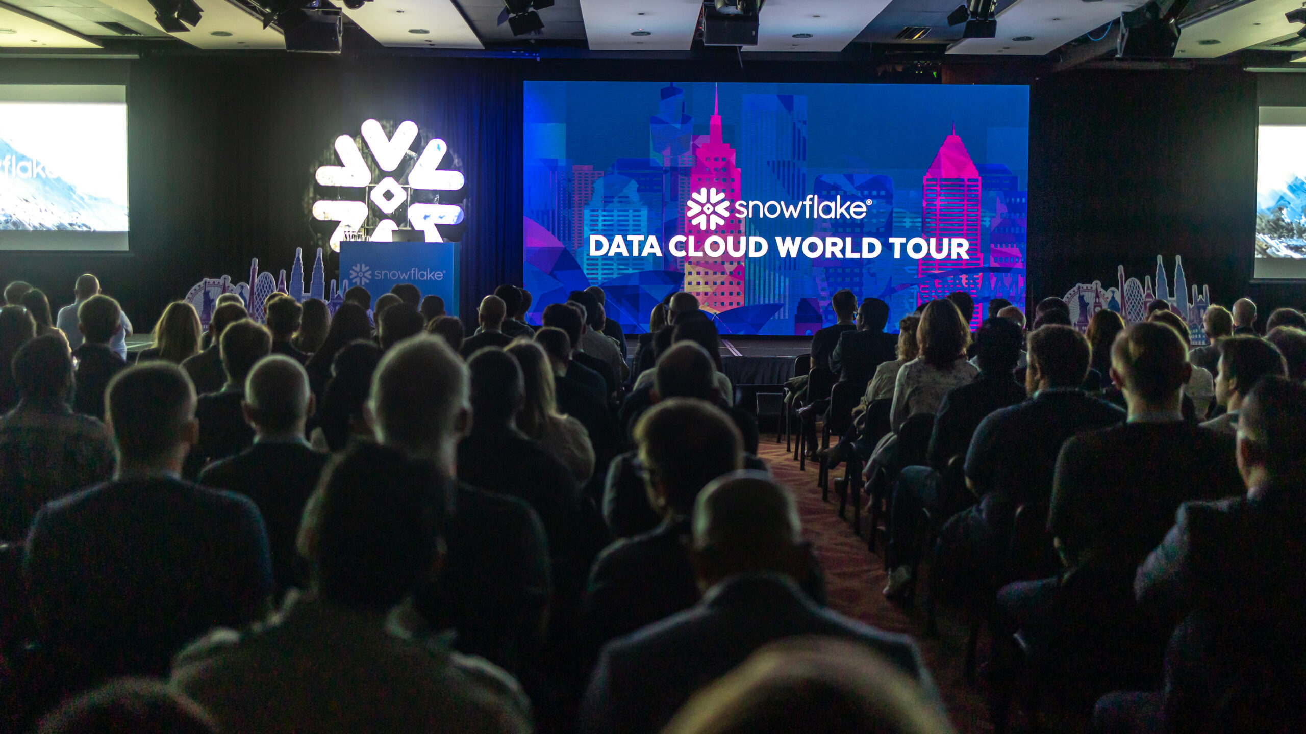 Snowflake will Host Data Cloud World Tour Jakarta 2023 - InsighTech Asia Snowflake will Host Data Cloud World Tour Jakarta 2023 - InsighTech Asia